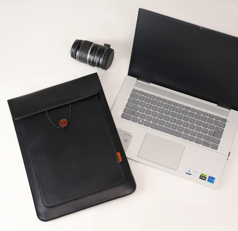 Laptop Sleeves - Premium Laptop Sleeves in Pakistan - DIVERSITY