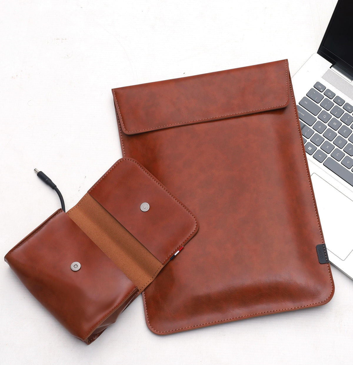 Laptop Sleeves - Premium Laptop Sleeves in Pakistan - DIVERSITY